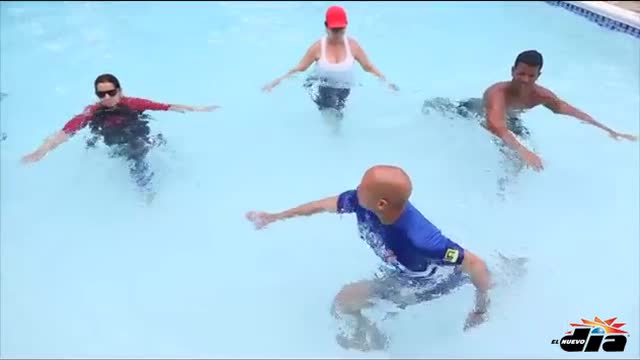 Entran en forma con el Aqua Cross - El Nuevo Día