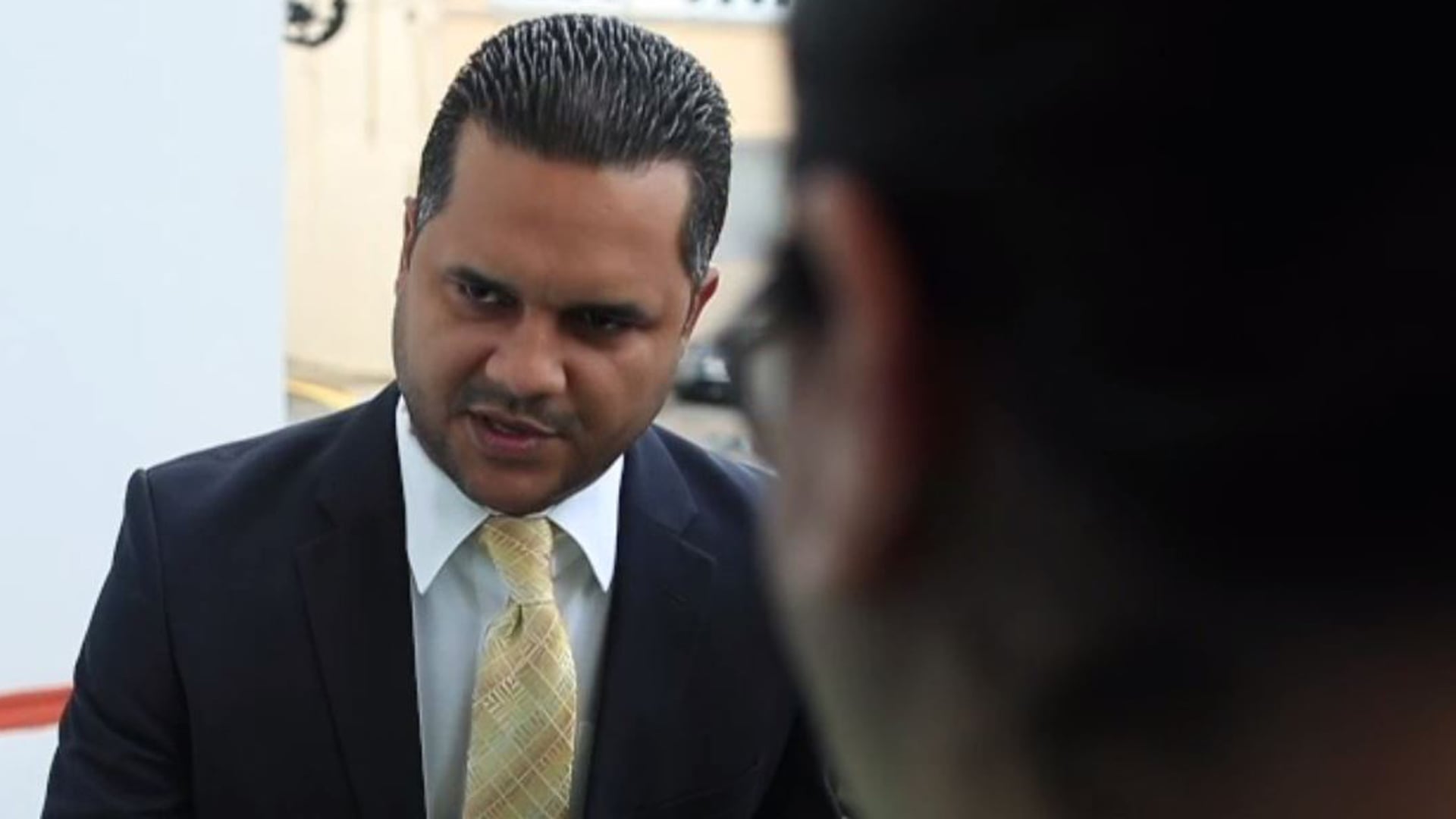 Ramón Rodríguez Ruiz participa de un taller de acoso sexual - El Nuevo Día