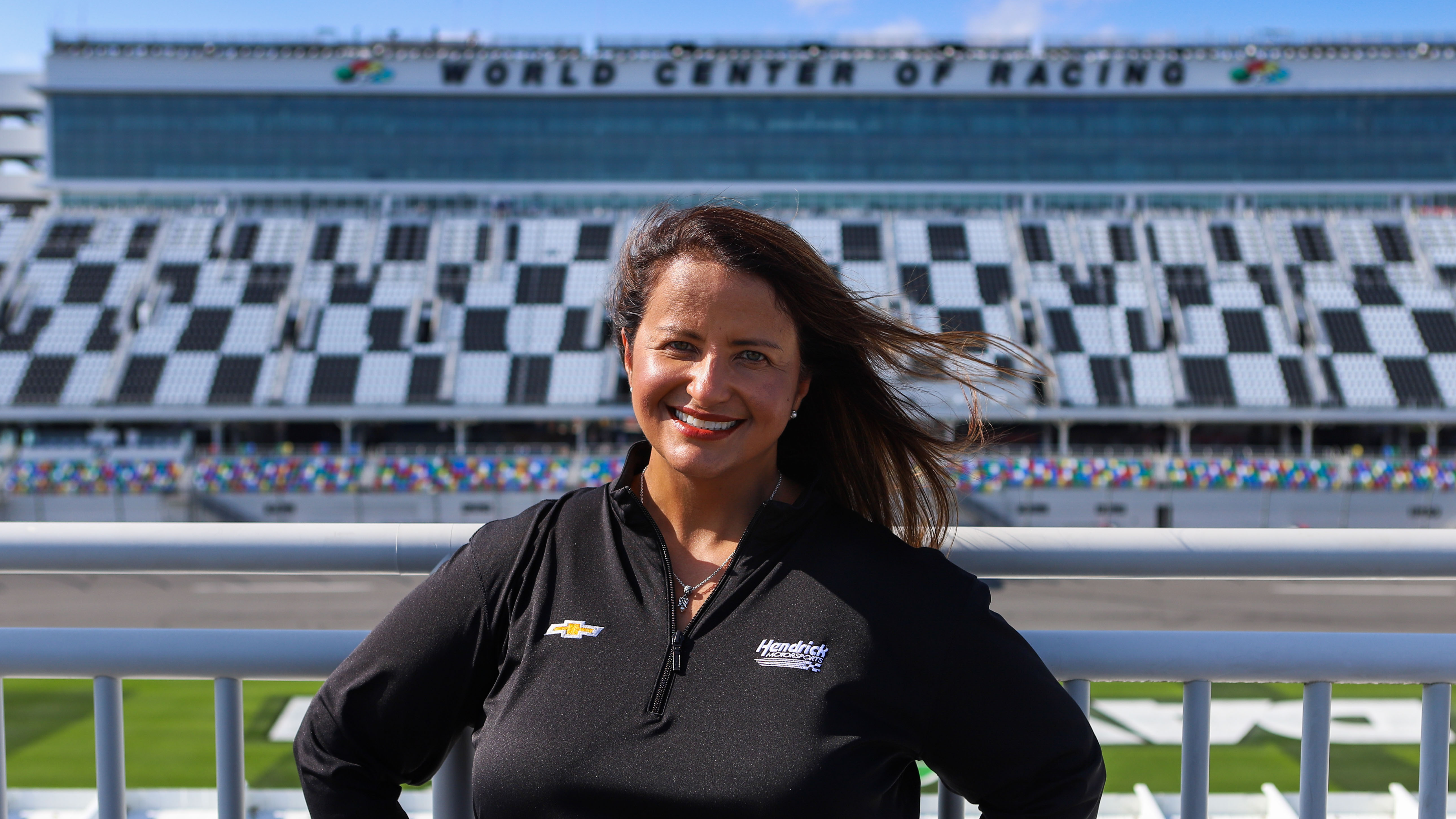 Alba Colón, boricua detrás de las victorias de Hendrick Motorsports en ...