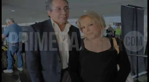 La Dra. nancy Álvarez le desea mucho "chaca, chaca" a los boricuas ...