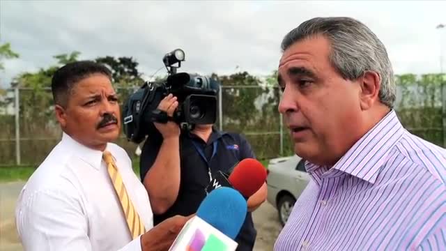 Víctor Fajardo ya está en la libre comunidad - Videos - Primera Hora