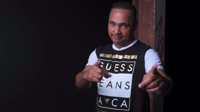 DJ Negro: El tema que marcó su carrera - Videos - Primera Hora