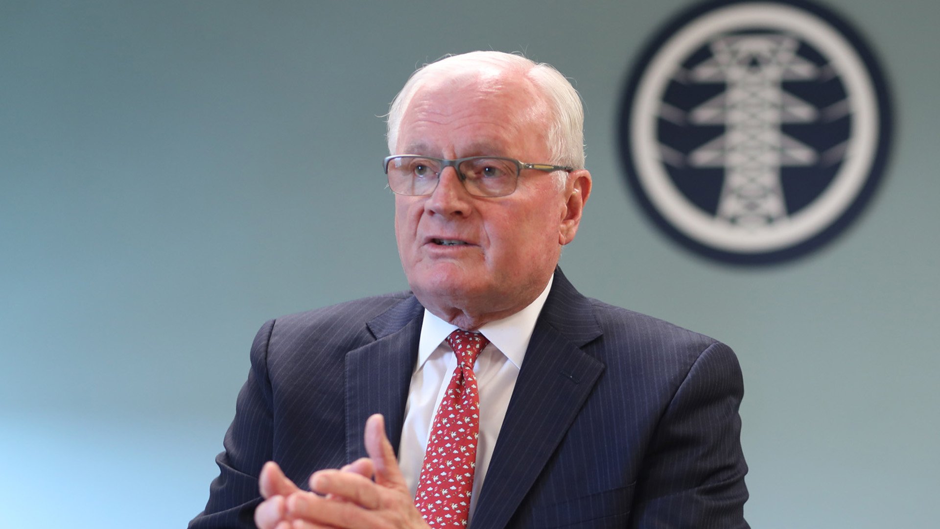 El presidente del Senado le tira con todo a Walter Higgins por un ...