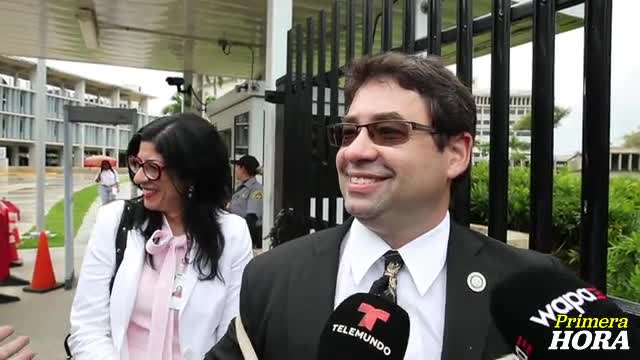 Defienden a la maestra que insultó a la jueza Laura Taylor Swain ...