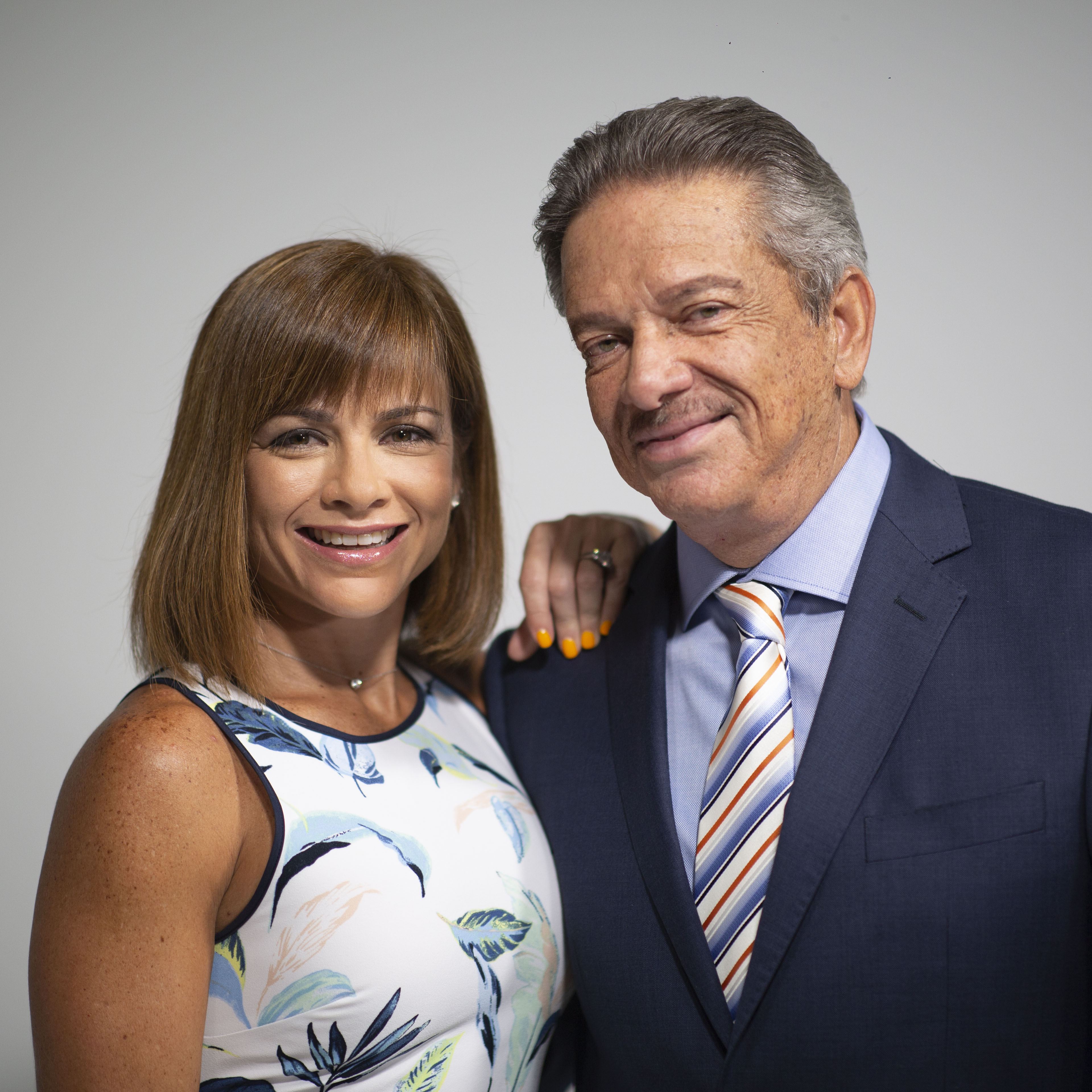 Ramón Enrique y Layza Torres "juntos" por primera vez - Videos ...