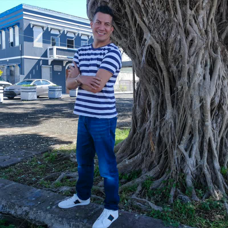 Alex DJ vive por compartir alegría con la gente - Videos - Primera Hora