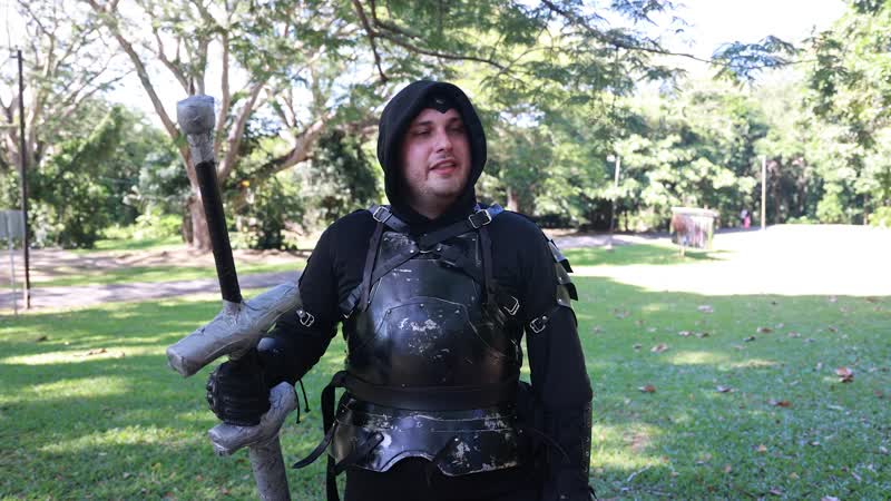 ¿Sabes lo que es el LARPing y quiénes lo practican en la Isla? - Videos ...